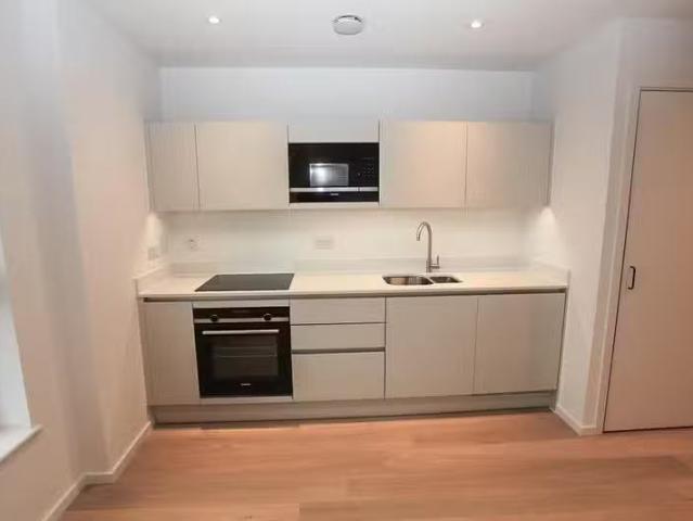 Studio flat for rent in The Dials Runway Avenue Brabazon, BS34