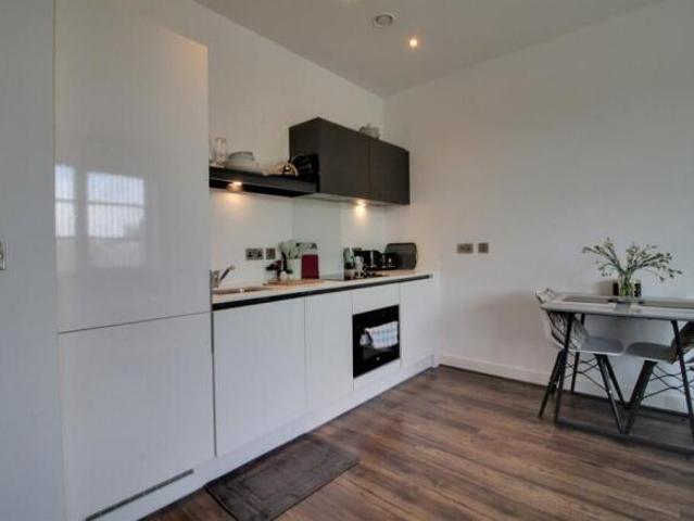 Studio flat for rent in The Kettleworks, Jewellery Quarter, Birmingham, B1