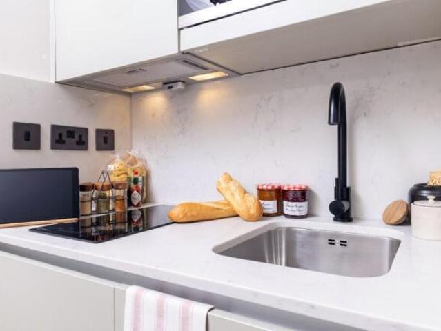 Studio flat for rent in The James, Liverpool, L2