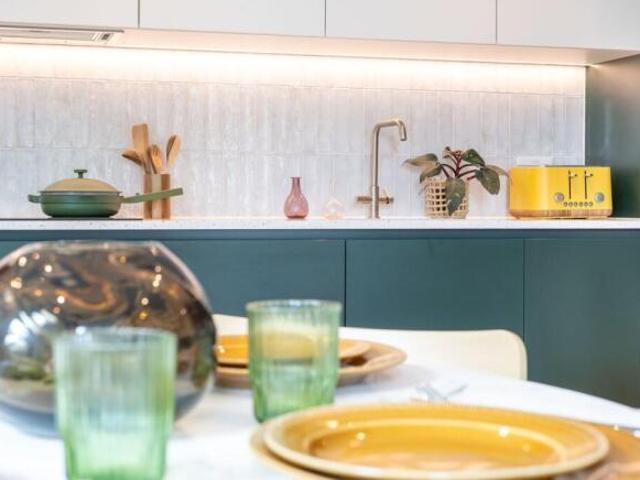 Studio flat for rent in The Maple, Brent Cross, London, NW2