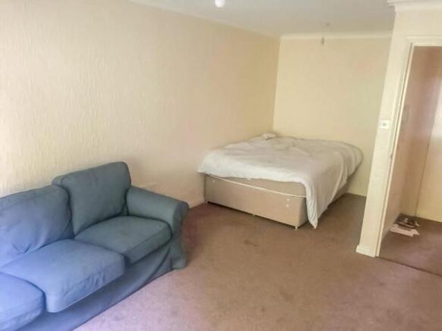 Studio flat for rent in The Sanderlings, Ryhope, Sunderland, Tyne and Wear, SR2 0NU, SR2