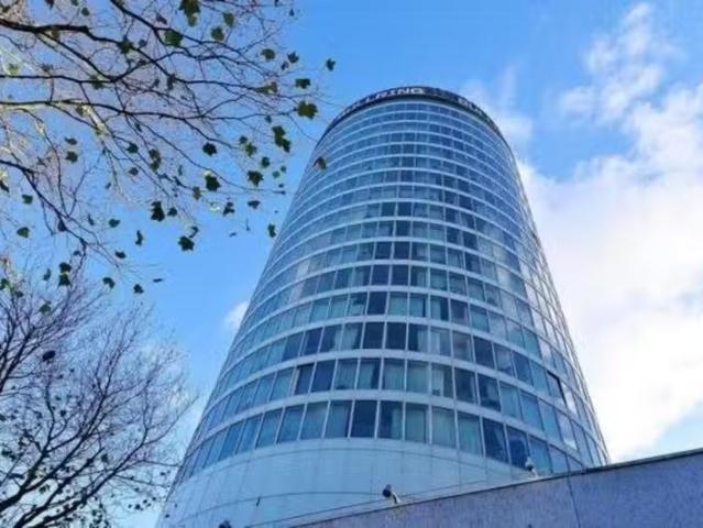 Studio flat for rent in The Rotunda, New Street, Birmingham, B2