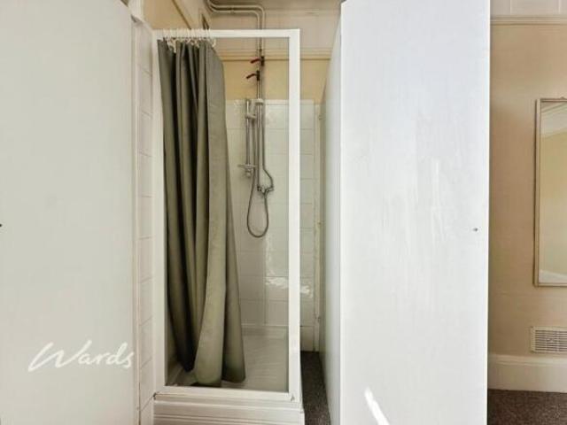 Studio flat for rent in Tonbridge Road Maidstone ME16