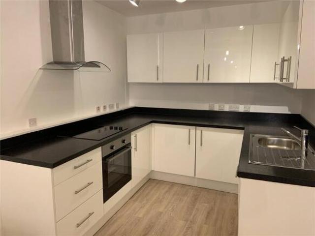 Studio flat for rent in Town Hall, Bexley Square, Salford, Manchester, M3