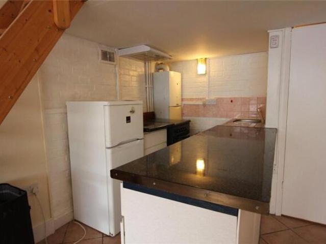 Studio flat for rent in Tuscany House, Annington Road, East Finchley, London, N2