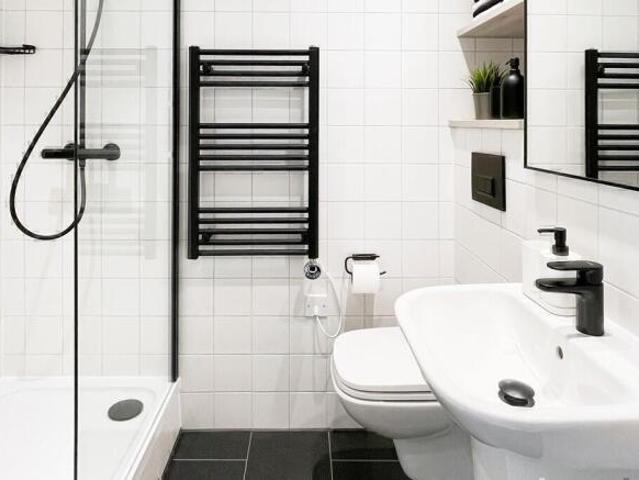 Studio flat for rent in Union West Tower, 22 Water Street, Manchester, Greater Manchester, M3