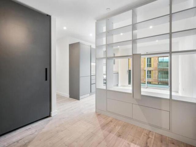Studio flat for rent in Union Court, Watford Exchange, Watford, WD24