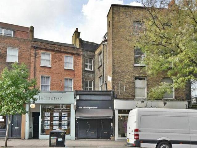 Studio flat for rent in Upper Street, Islington, N1
