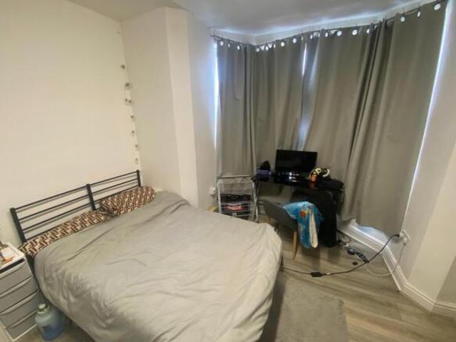 Studio flat for rent in Uttoxeter New Road, Derby, City, DE22