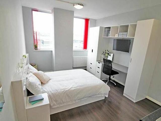 Studio Flat For Rent In Victoria House,76 Milton Street, Nottingham