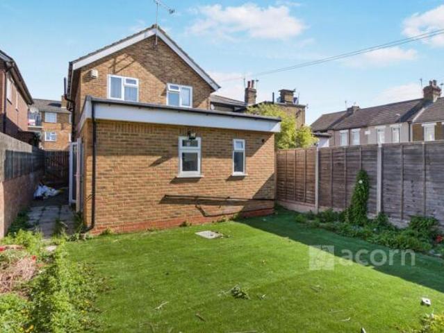 Studio flat for rent in Victoria Street Belvedere DA17