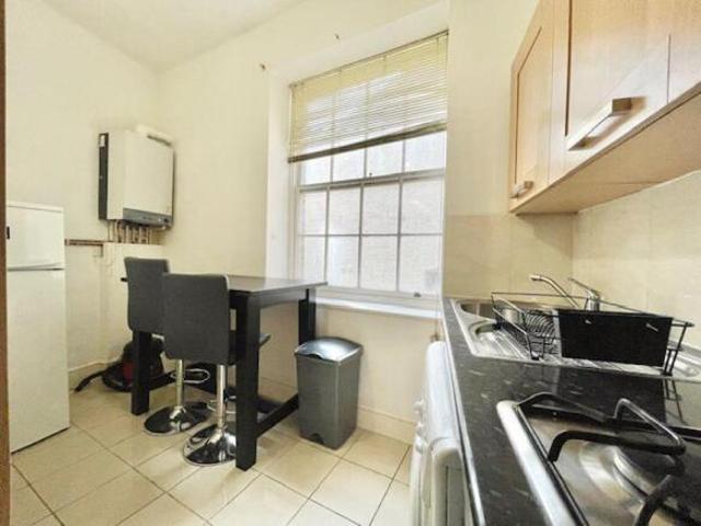 Studio flat for rent in Warren Street, W1, W1T