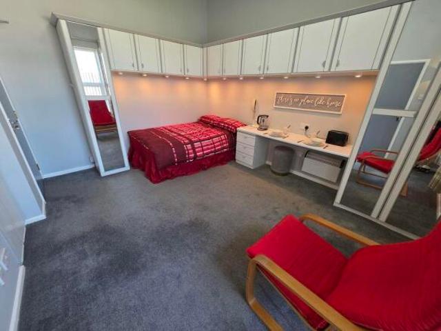 Studio flat for rent in Waters Road, Kingswood, Bristol, BS15
