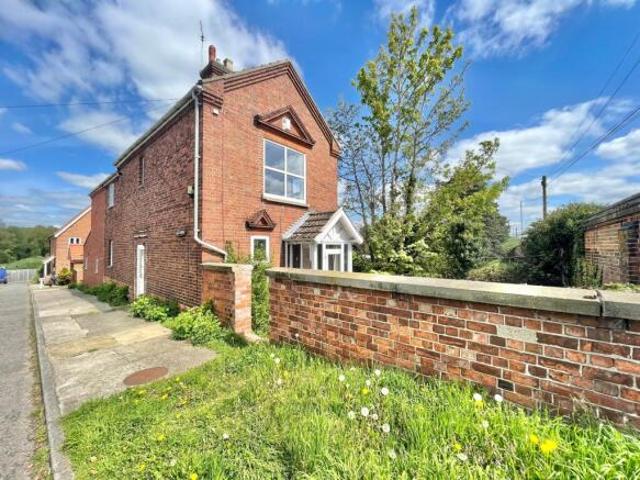 Studio flat for rent in Waterworks Road, Norwich, NR2