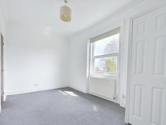 Studio Flat For Rent In West Hampstead