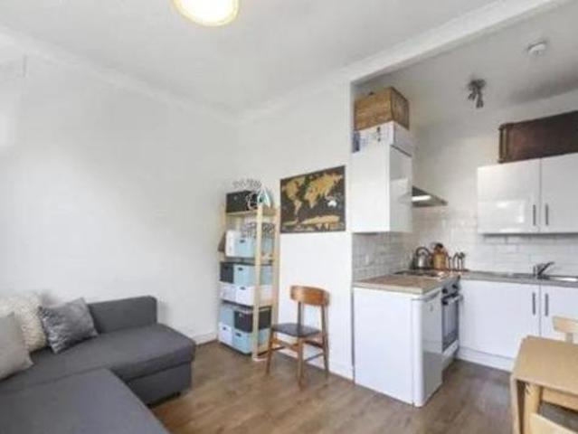 Studio Flat For Rent In West Hampstead