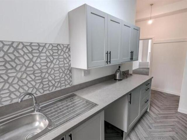Studio flat for rent in Western Parade, Southsea, PO5 3ED, PO5