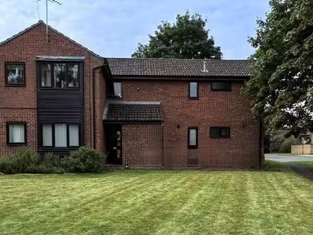 Studio flat for rent in Weston Way, Newmarket, CB8