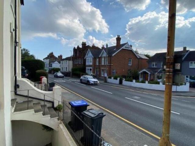 Studio flat for rent in Whitstable Road, Canterbury Ref 3167, CT2