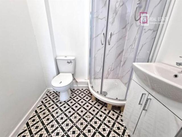 Studio flat for rent in Windmill Road, Gillingham, ME7