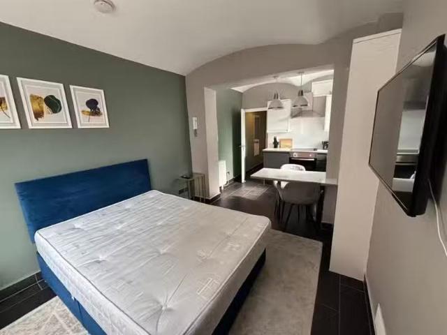 Studio flat for rent in Windsor Street, Brighton, BN1