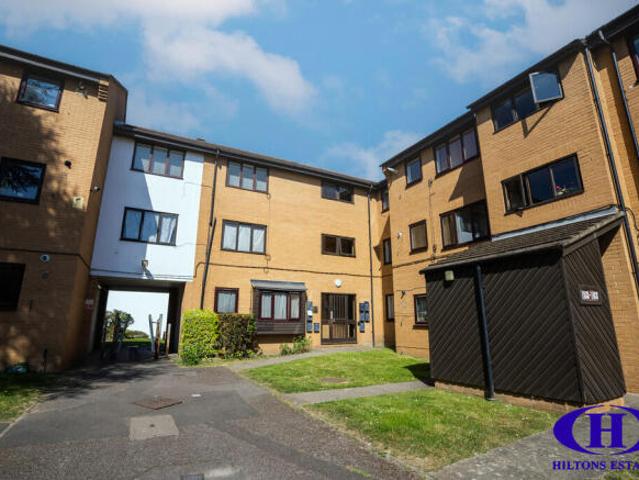 Studio flat for rent in Wilkinson Way, Southfield Road, W4