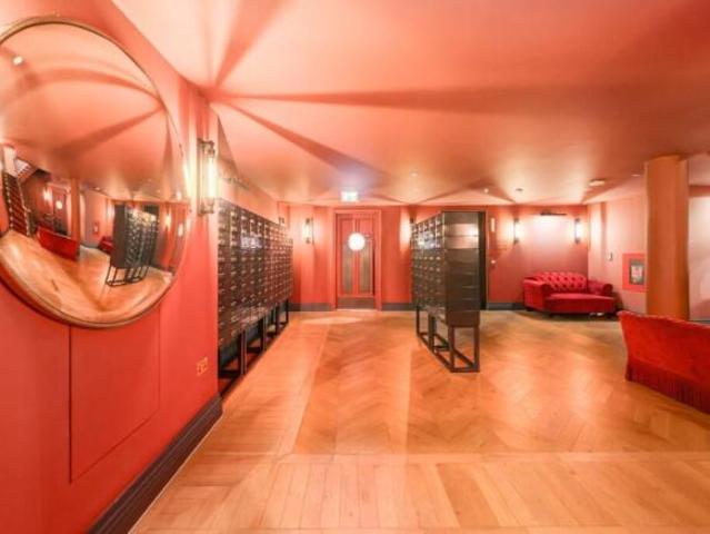 Studio flat for rent in Willesden Lane, Brondesbury Park, NW2