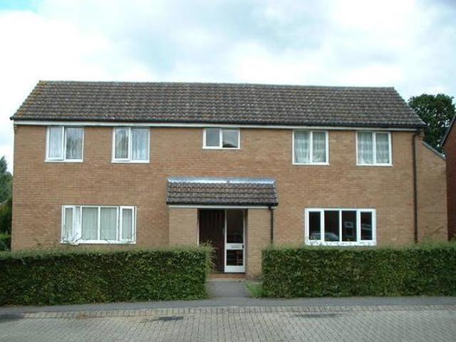 Studio flat for rent in Willow Drive Ringwood Hampshire BH24