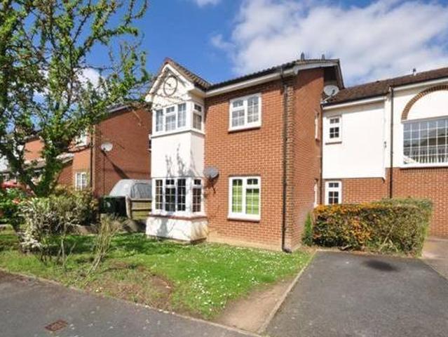 Studio flat for rent in Willow Rise Downswood ME15