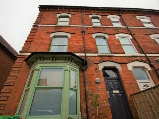 Studio flat for rent in Woodhurst Road, Moseley, Birmingham, B13