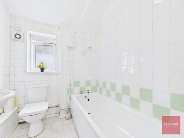 Studio flat for rent in York House, Constitution Hill, Uplands, Swansea, SA1