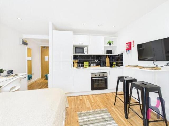 Studio flat for rent in A Liverpool One, 1 David Lewis St. Liverpool, L1