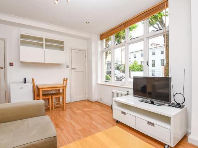 Studio flat for rent in Abercorn Place, London, NW8