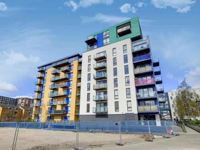 Studio flat for rent in Adana Building, Conington Road, Lewisham, London, SE13