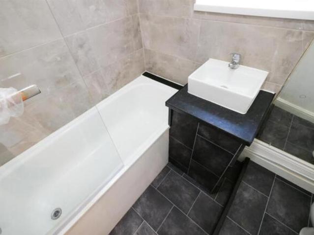 Studio flat for rent in Alexandra Grove, Finsbury Park, N4