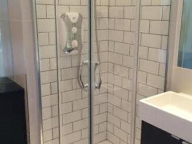 Studio flat for rent in Apartment 37, Europa, B16