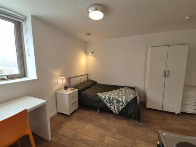 Studio flat for rent in Available Now!,BH1