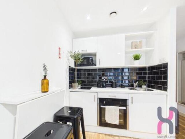 Studio flat for rent in B Liverpool One, 1 David Lewis St. Liverpool, L1