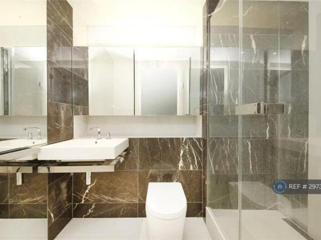 Studio flat for rent in Baltimore Wharf, London, E14