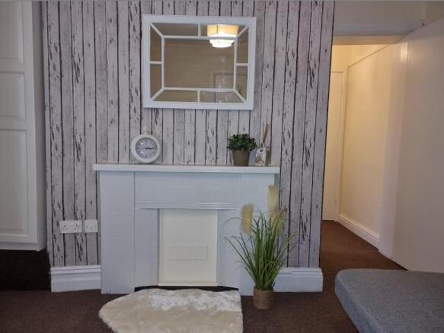 Studio flat for rent in Balby Road, Balby, DN4 0NE, DN4
