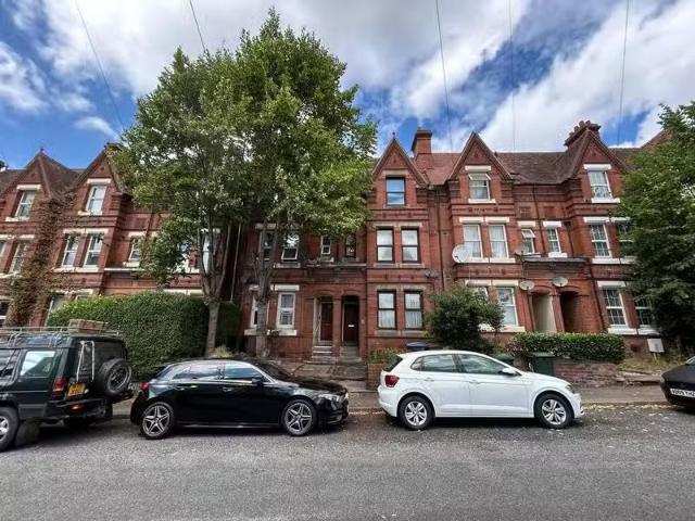Studio flat for rent in Barras Lane, Coundon, Coventry, CV1