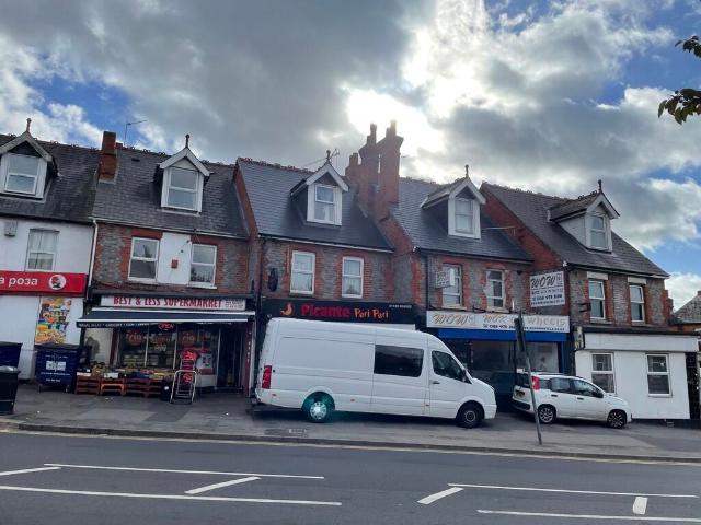 Studio flat for rent in Basingstoke Road, Reading, RG2