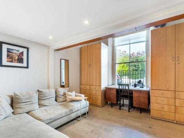 Studio Flat For Rent In Bayswater, London