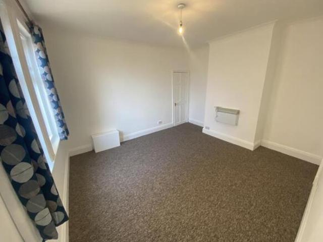 Studio flat for rent in Bennett Road, Bournemouth, BH8