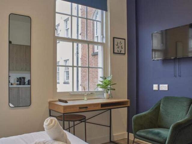 Studio flat for rent in Bond Street, Bristol, BS2
