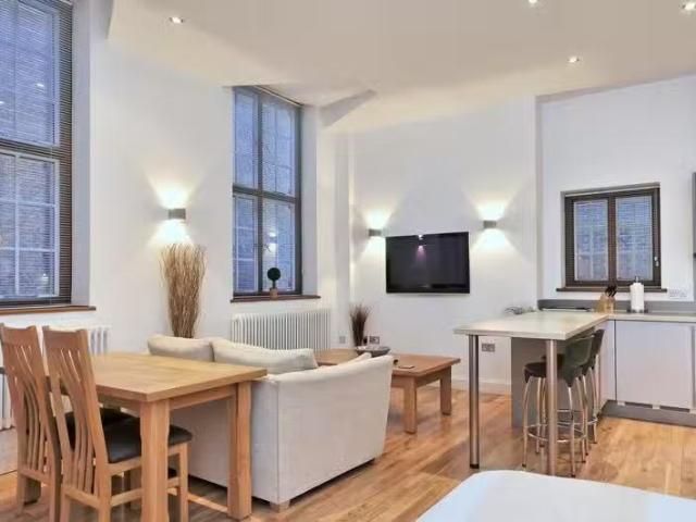 Studio flat for rent in Bolt Court, City Of London, EC4A