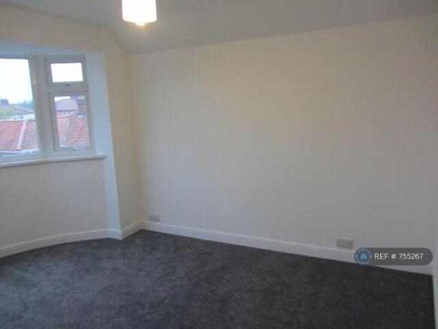 Studio flat for rent in Boundary Avenue, Norwich, NR6