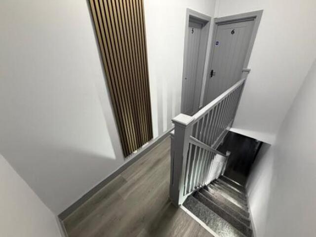 Studio flat for rent in Bournemouth Park Road, SS2