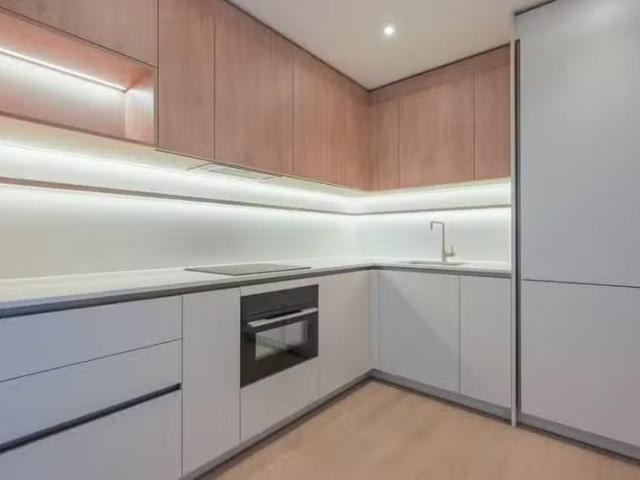 Studio flat for rent in Bow View Apartments, Bow, E3