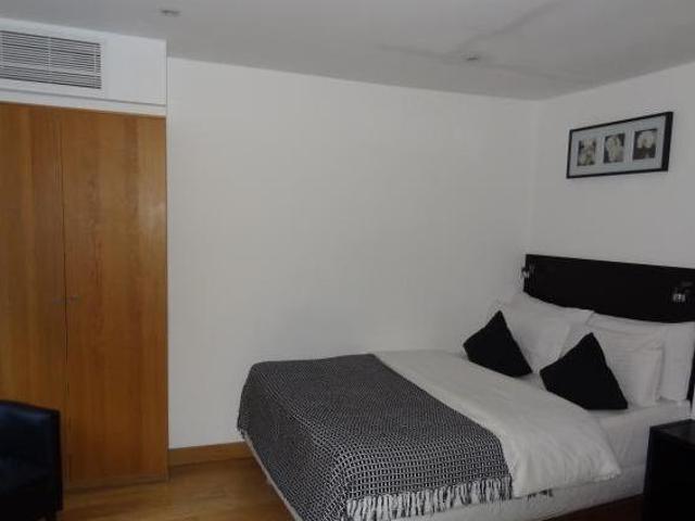 Studio Flat For Rent In Bloomsbury, London